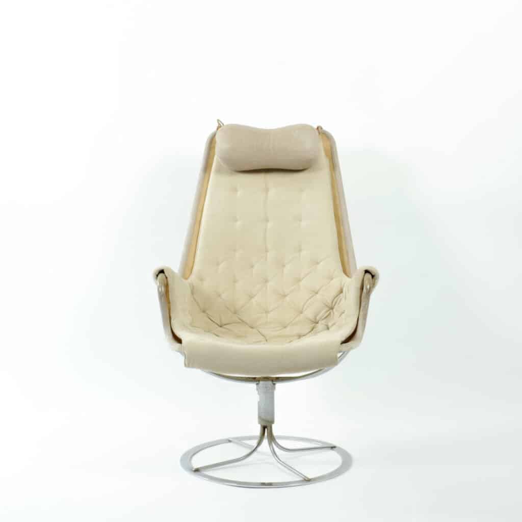 Jetson Dux Chair by Bruno Mathsson - 66 Elements